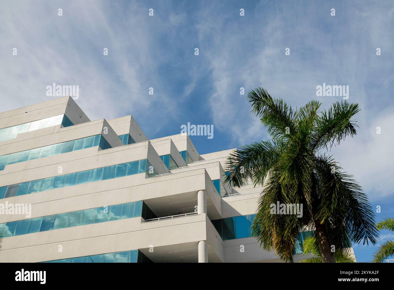 Edgy estate hi-res stock photography and images - Alamy