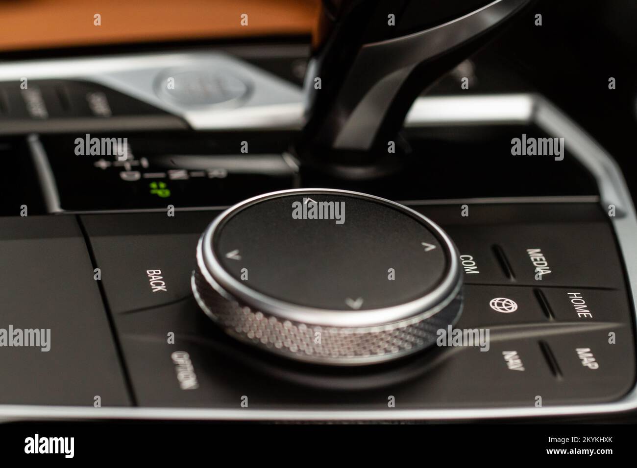 BMW iDrive Button: Mastering Controls with Precision