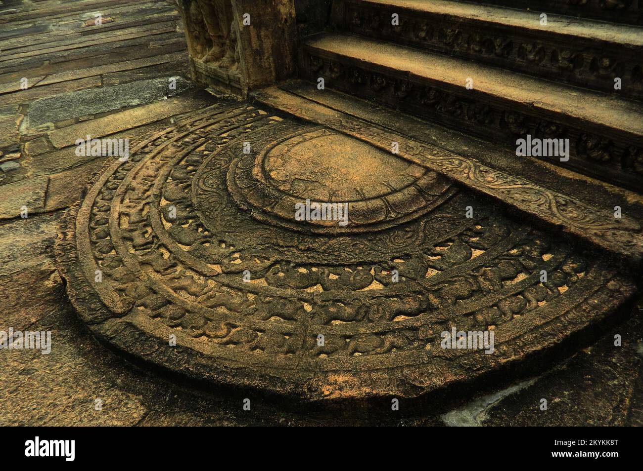 Polonnaruwa is the second kingdom of ancient Sri Lanka. King ...