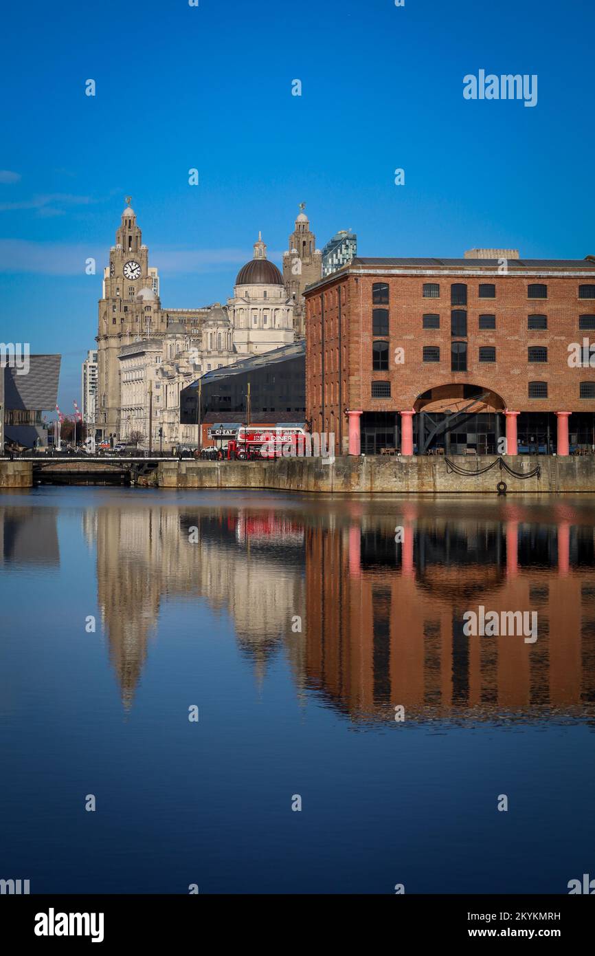 Liverpool Royal Albert Dock, Sunshine, blue sky and water reflection ...