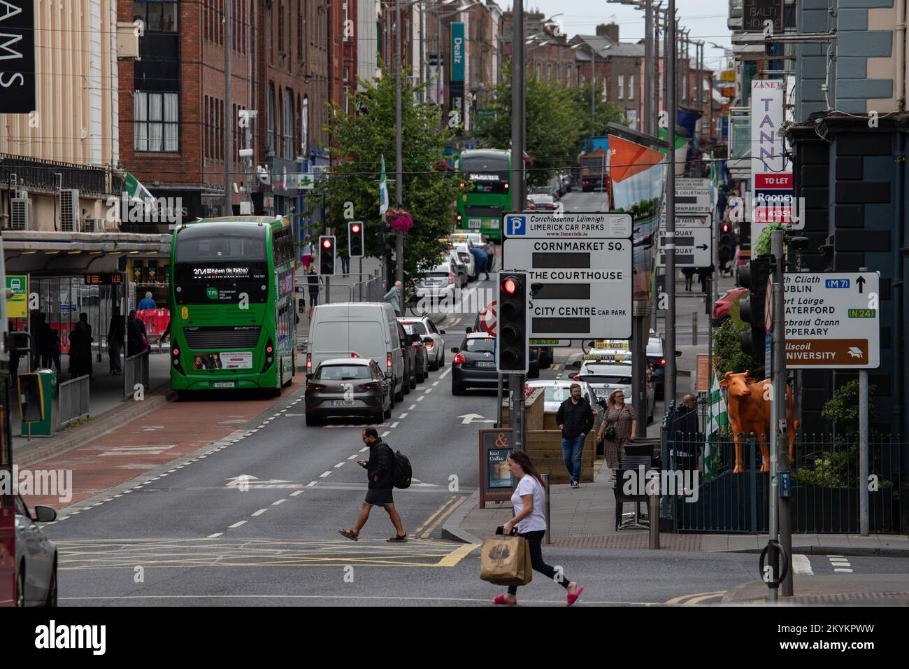 Limerick, Ireland - 28th July 2022: Sarsfield and William street in ...