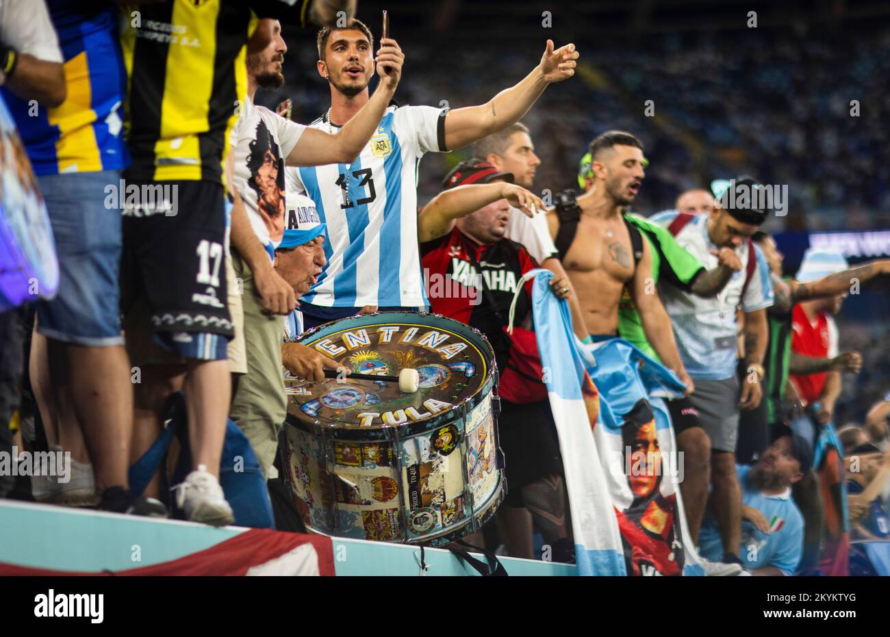 Doha, Qatar. 30th Nov, 2022. Argentine fans Poland - Argentina Polen ... Doha, Qatar. 30th Nov, 2022. Argentine fans Poland - Argentina Polen ...