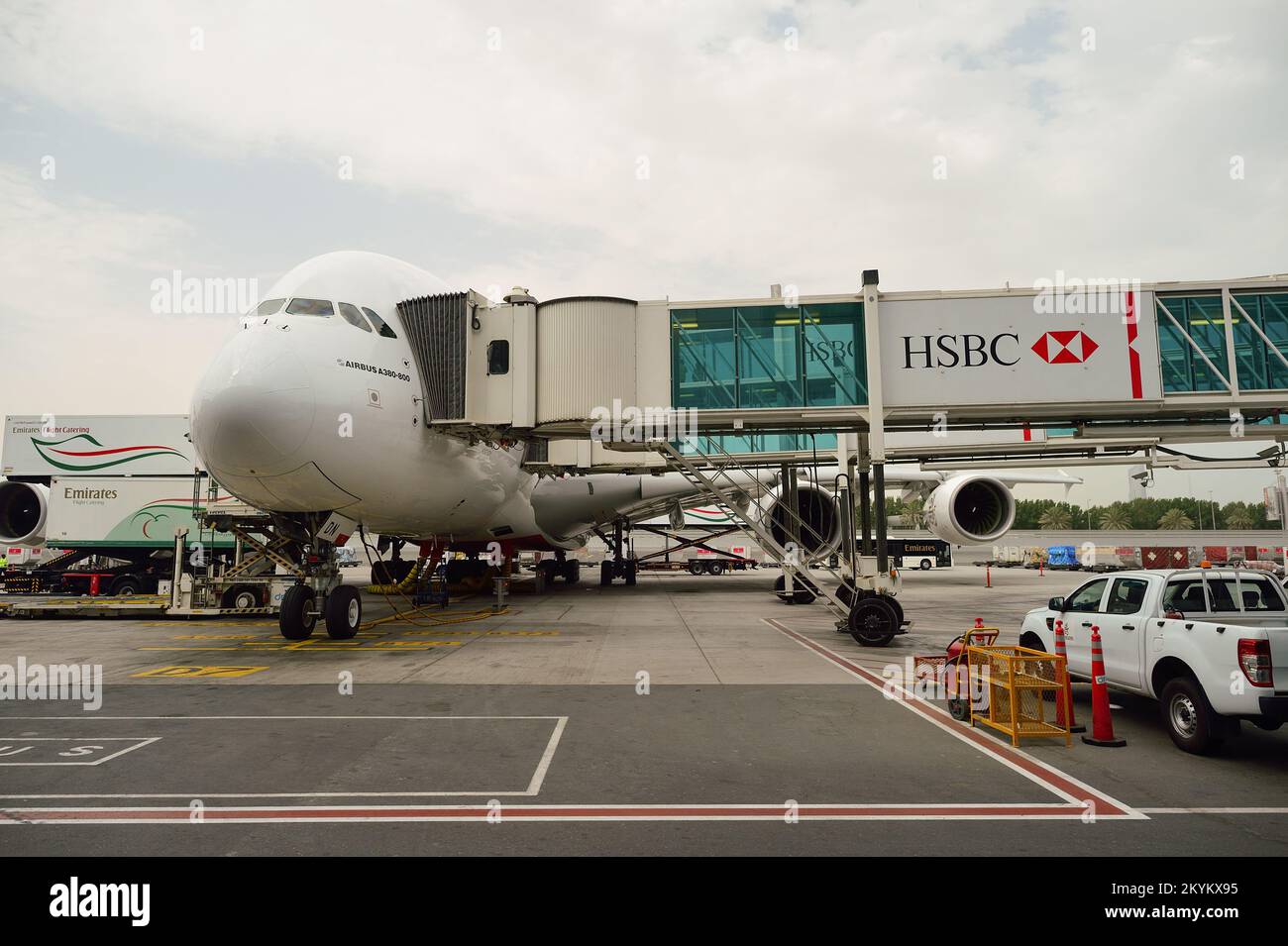 Airbus a380 emirates bridge hi-res stock photography and images - Alamy