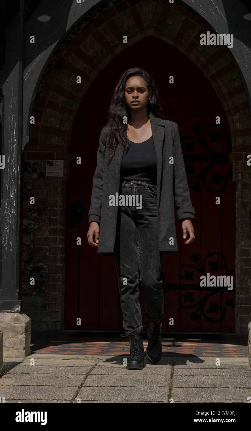 Covered entrance porch hi-res stock photography and images - Alamy