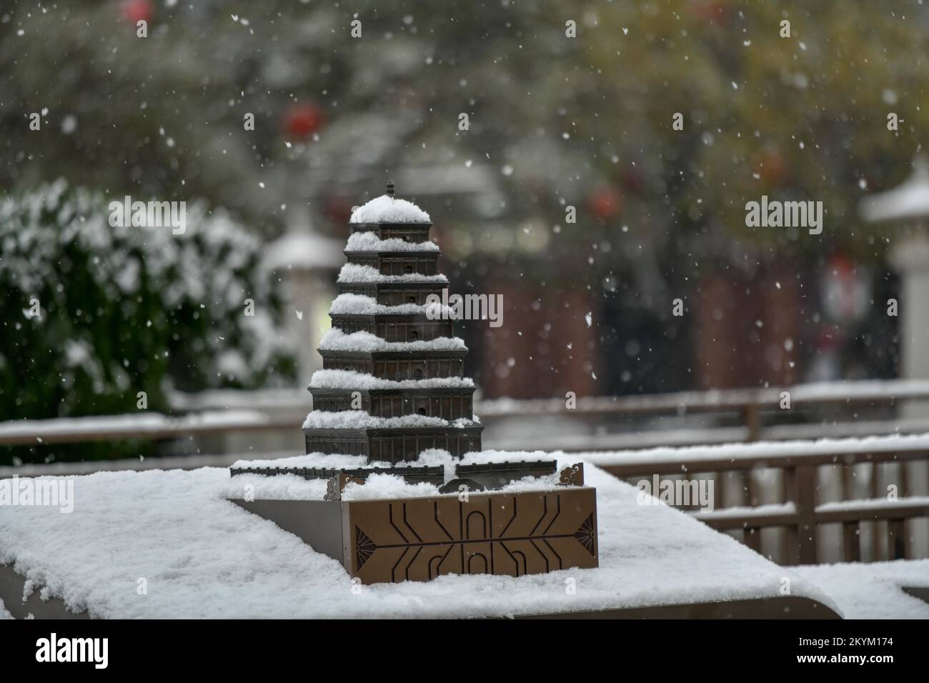 The snow views of the Dayan Pagoda in Xi'an City, northwest China's Shaanxi Province, 30 ...