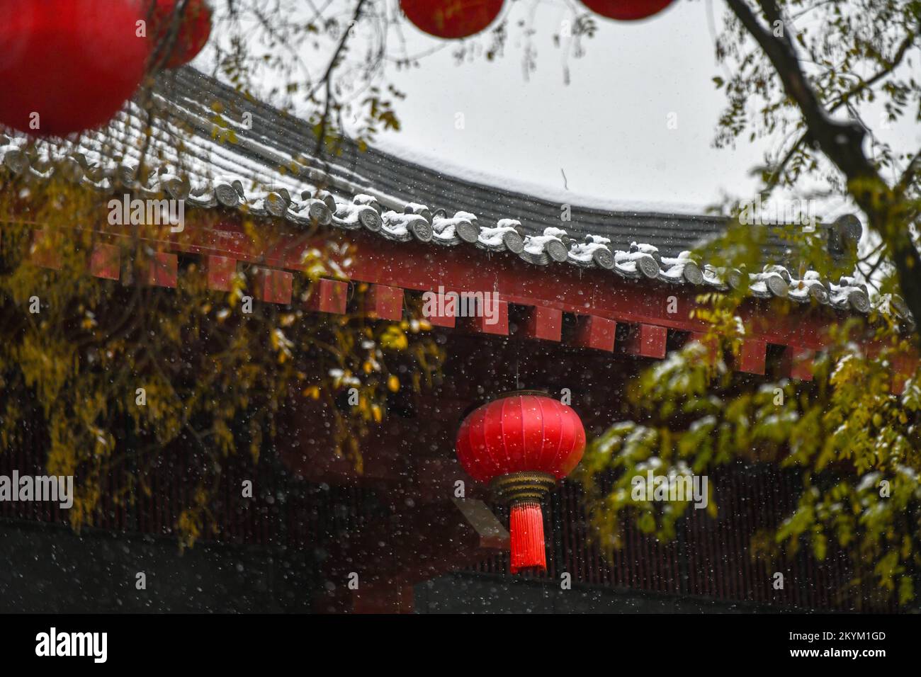 The snow views of the Dayan Pagoda in Xi'an City, northwest China's Shaanxi Province, 30 ...