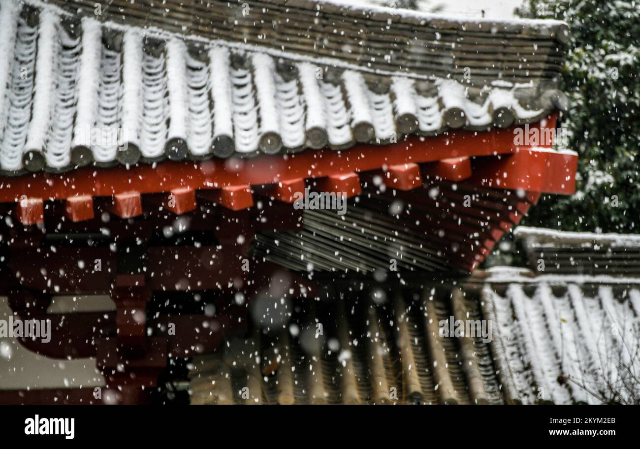 Aerial photos show the city snow views of Xi'an City, northwest China's ...