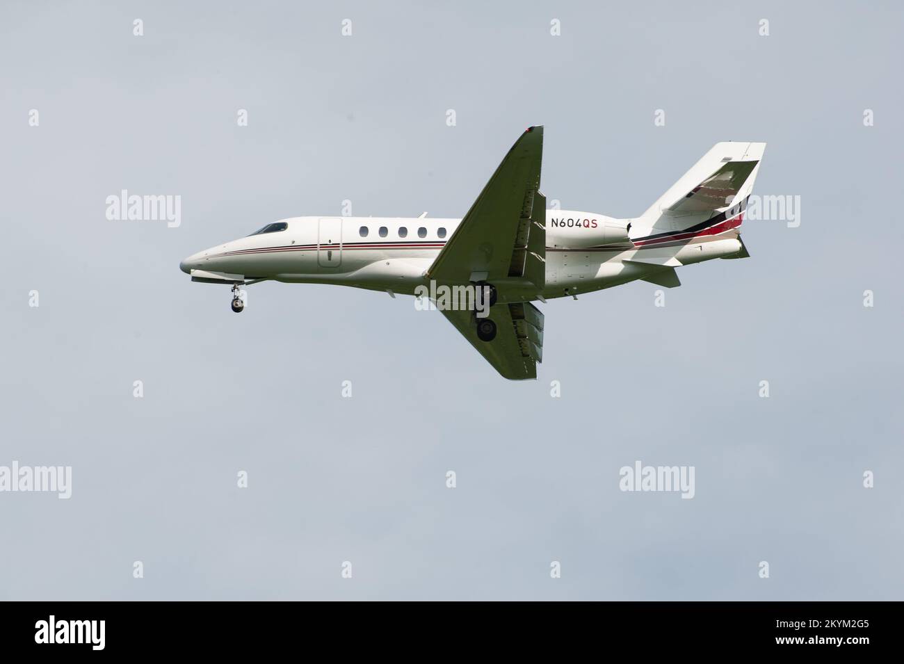 Cessna Citation Latitude jet taking off from Lexington Bluegrass ...