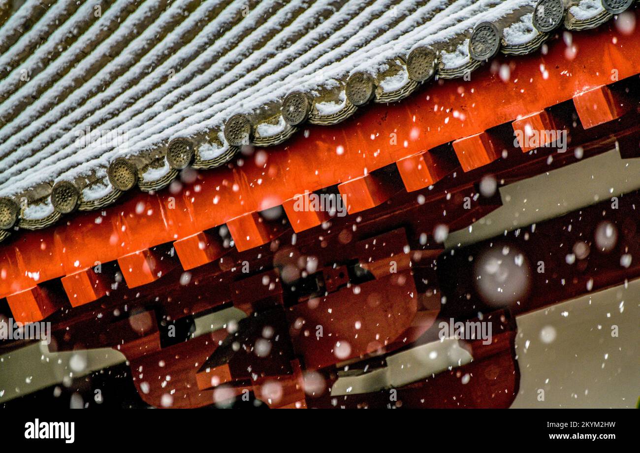 Aerial photos show the city snow views of Xi'an City, northwest China's ...