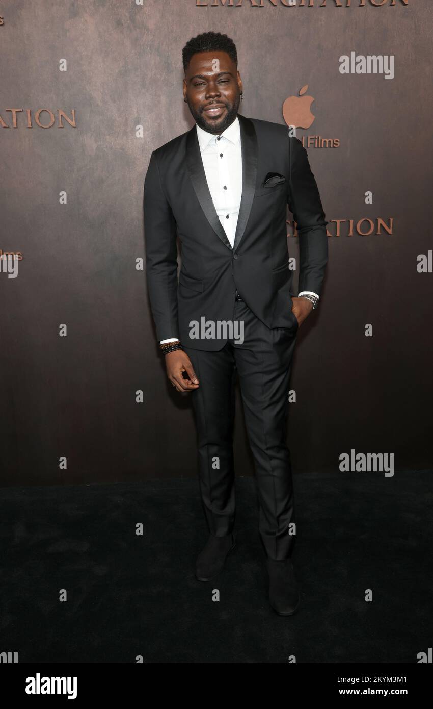 30 November 2022 -Los Angeles, California - Donald Paul. Apple Film ...