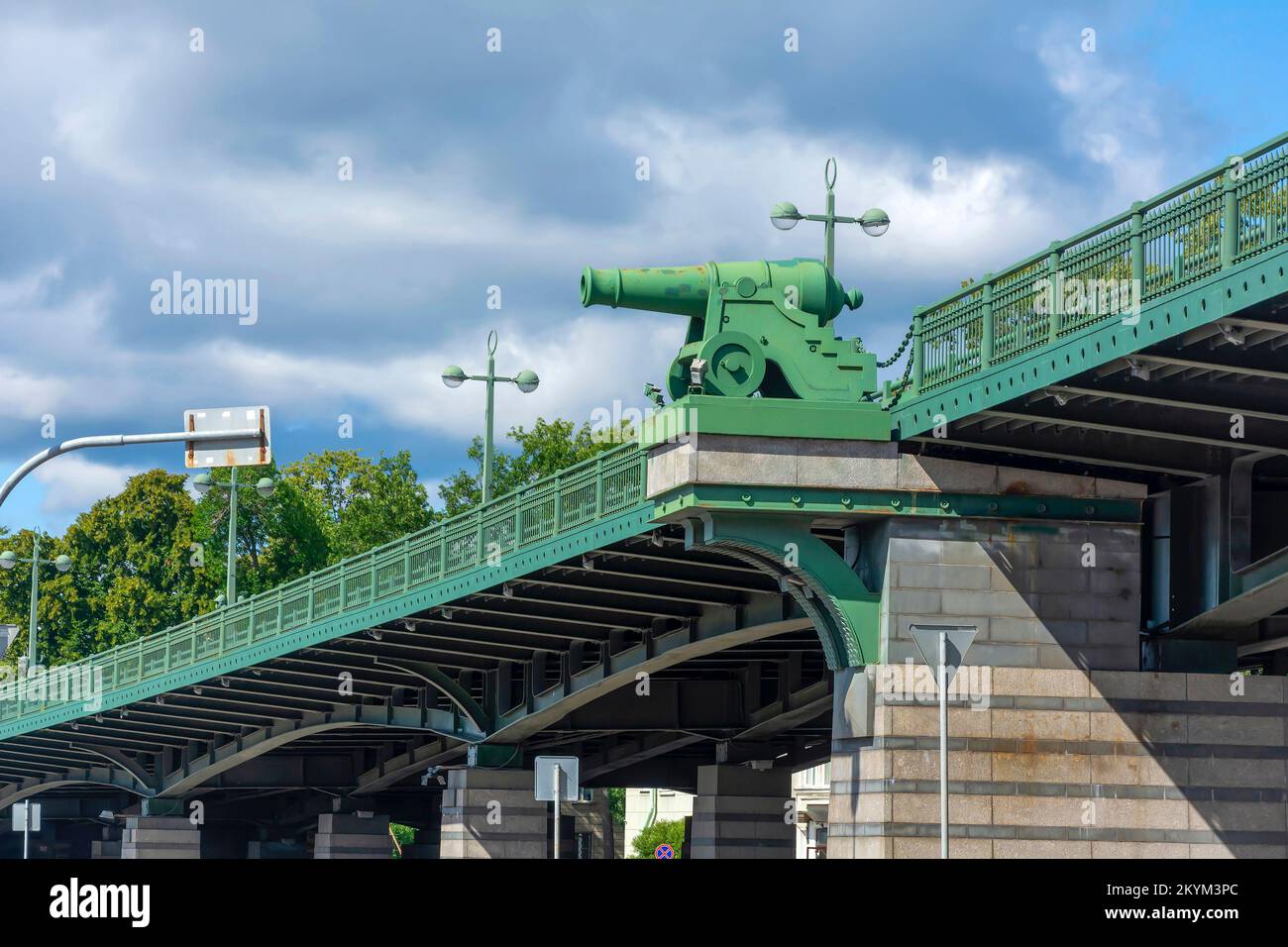 Ushakov bridge hi-res stock photography and images - Alamy
