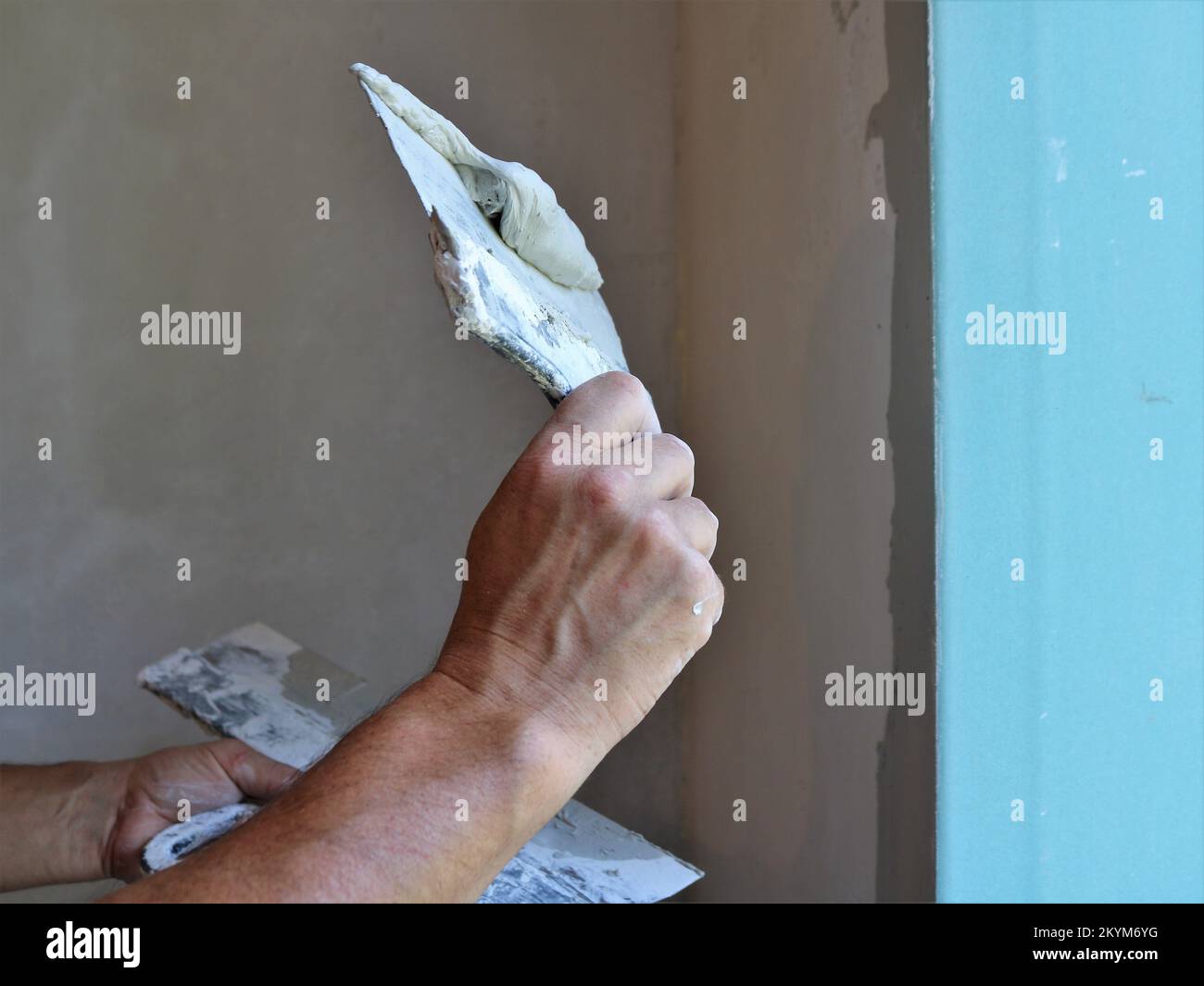 formation of an even slope angle in the window opening by applying a ...