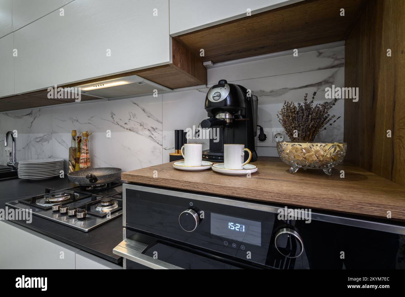 White and black modern luxury kitchen details Stock Photo - Alamy