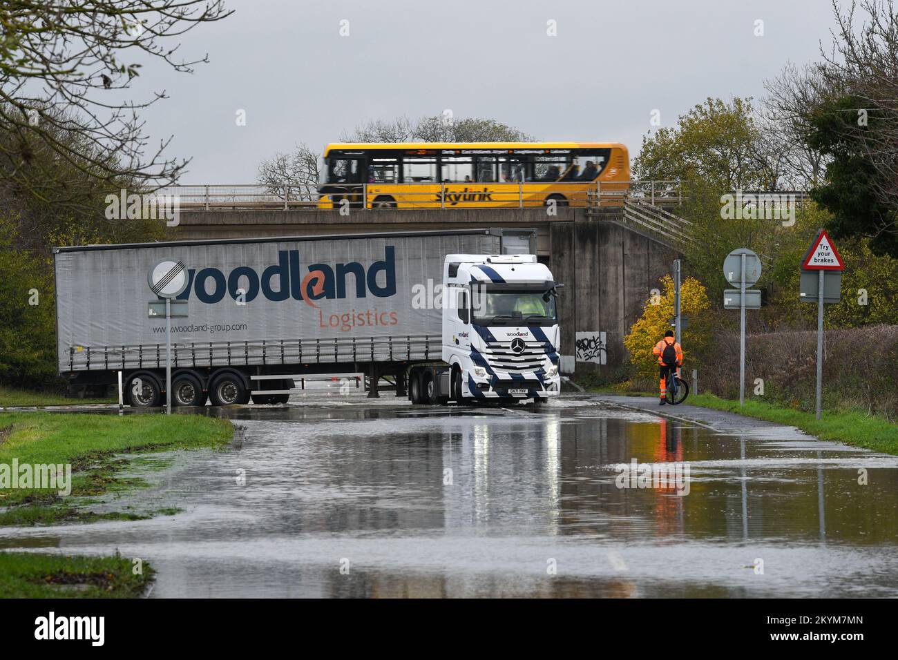 flooding from the river soar on sileby road mountsorrel leicestershire ...
