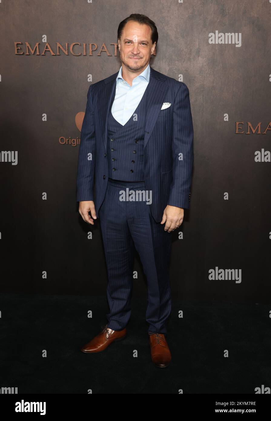 Los Angeles, Ca. 30th Nov, 2022. Ronnie Gene Blevins at the Apple Film ...