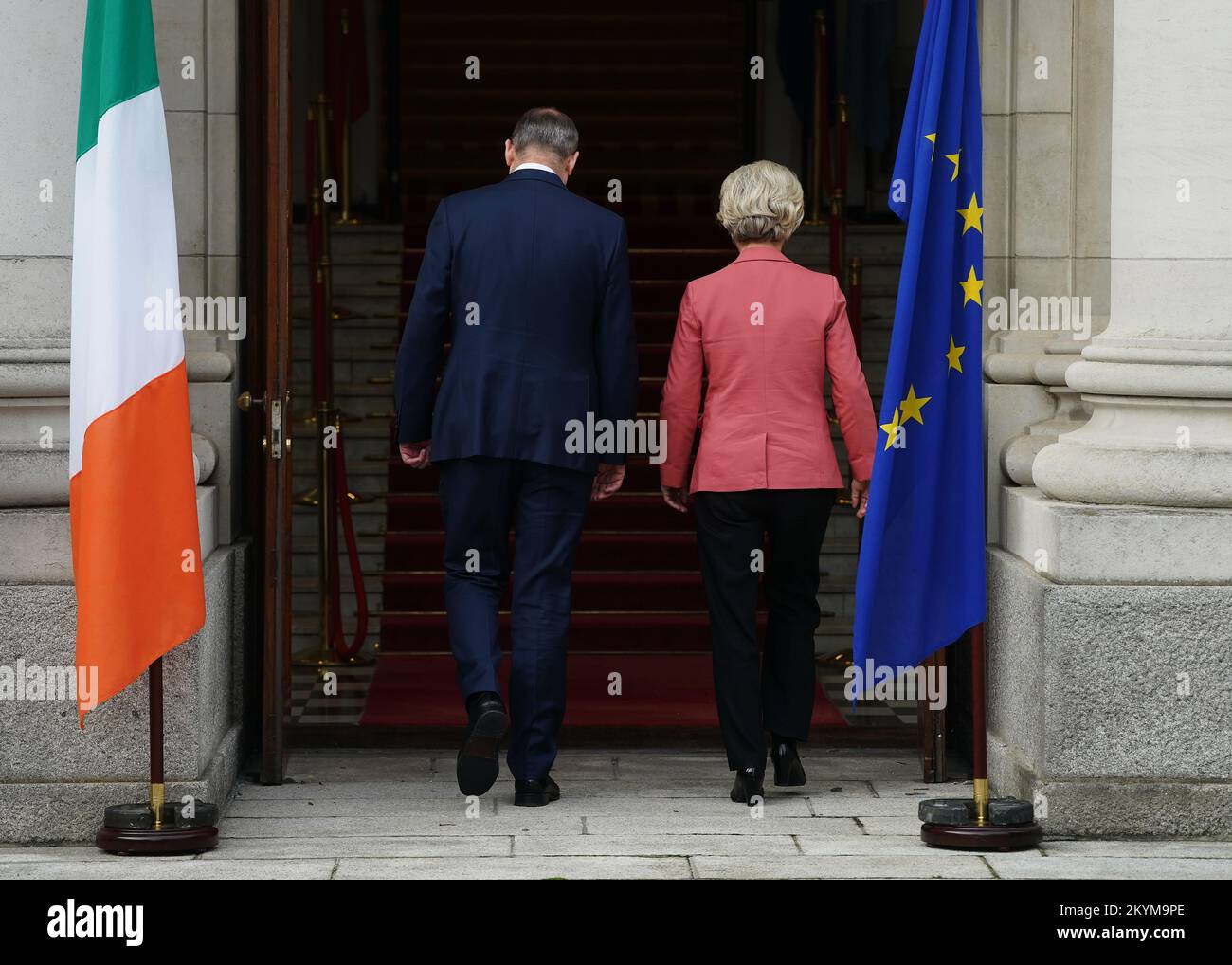Taoiseach Micheal Martin and European Commission President Ursula von ...