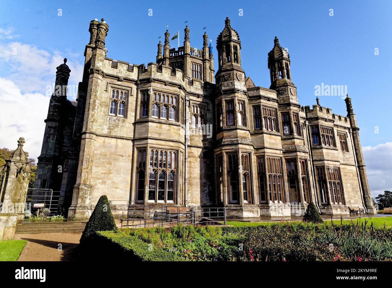 Gothic style Victorian mansion house. Tudor Gothic Mansion elevation ...