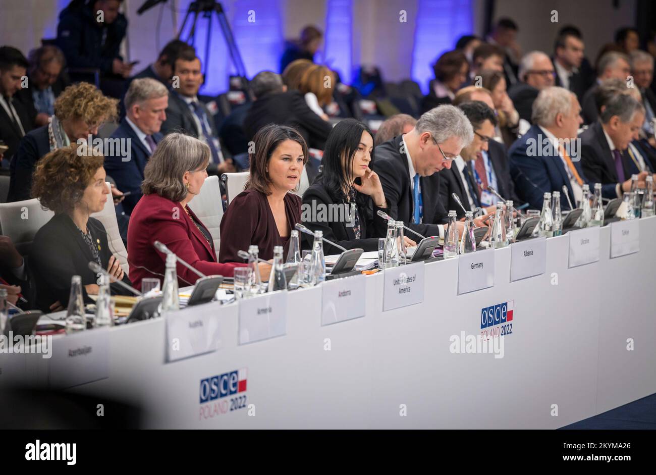 Lodz, Polen. 01st Dec, 2022. Annalena Baerbock (Alliance 90/The Greens ...