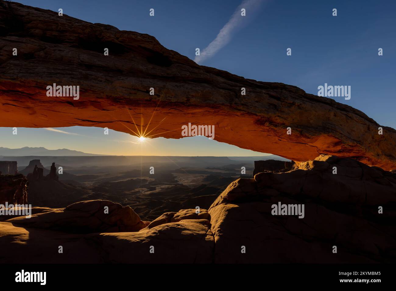 Sunbeams at arches national park hi-res stock photography and images ...