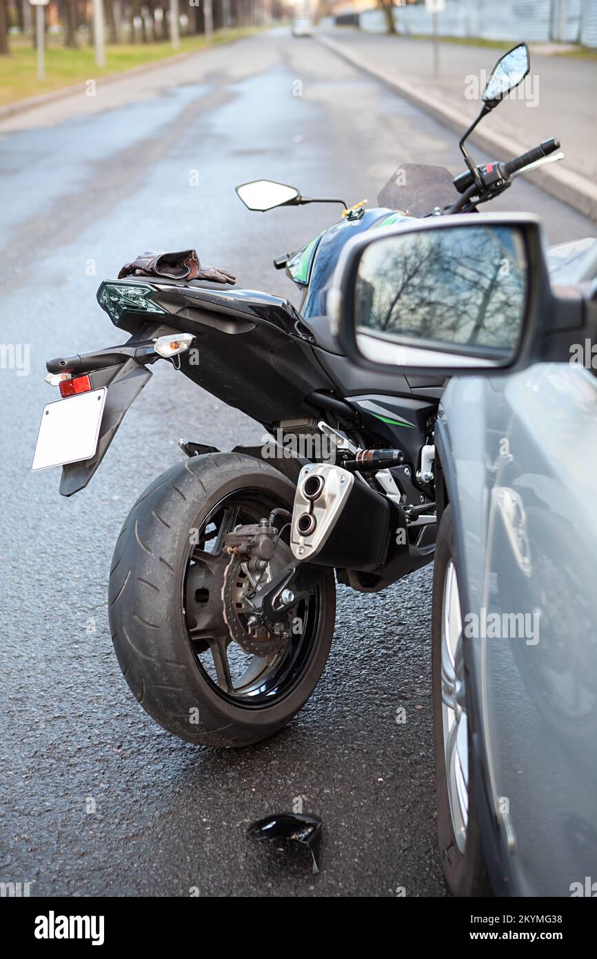 Roadside incident hi-res stock photography and images - Alamy