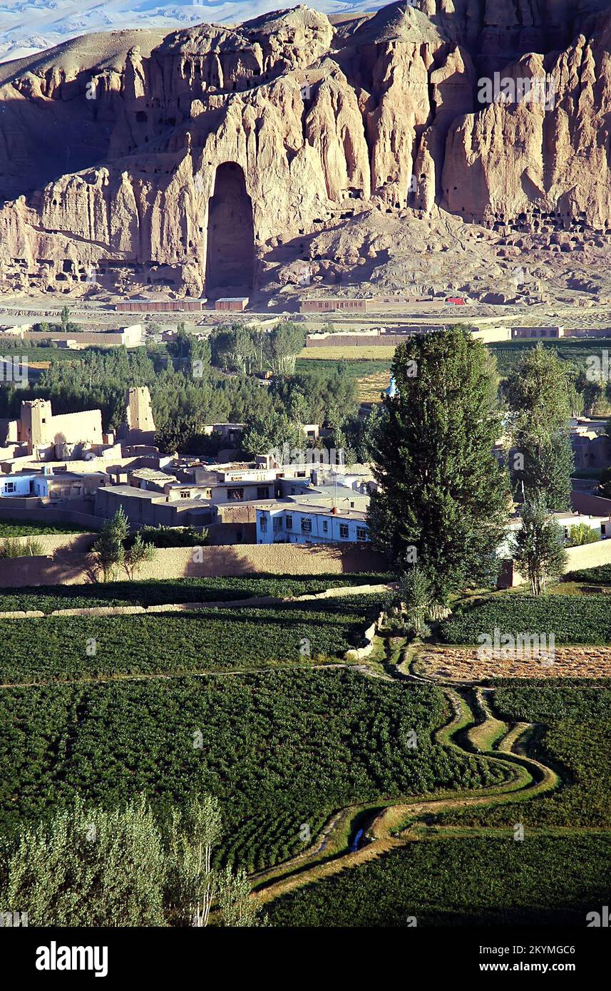 Bamyan (Bamiyan) in Central Afghanistan. View over the Bamyan (Bamiyan ...