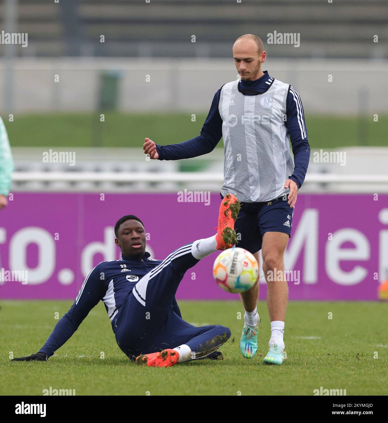 Henning matriciani hi-res stock photography and images - Alamy