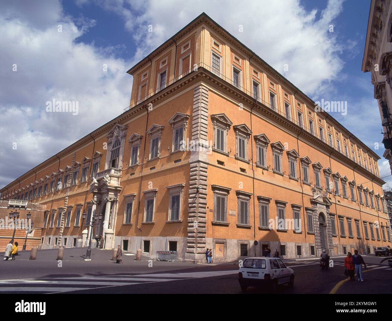 Fachada Del Palacio Del Quirinale Roma 2,476 Imágenes, Fotos De