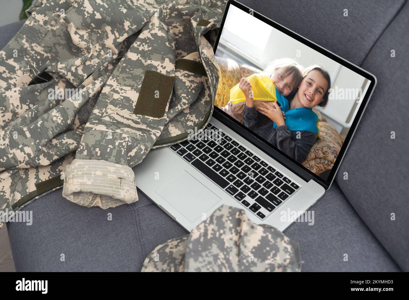 Us army communication hi-res stock photography and images - Alamy