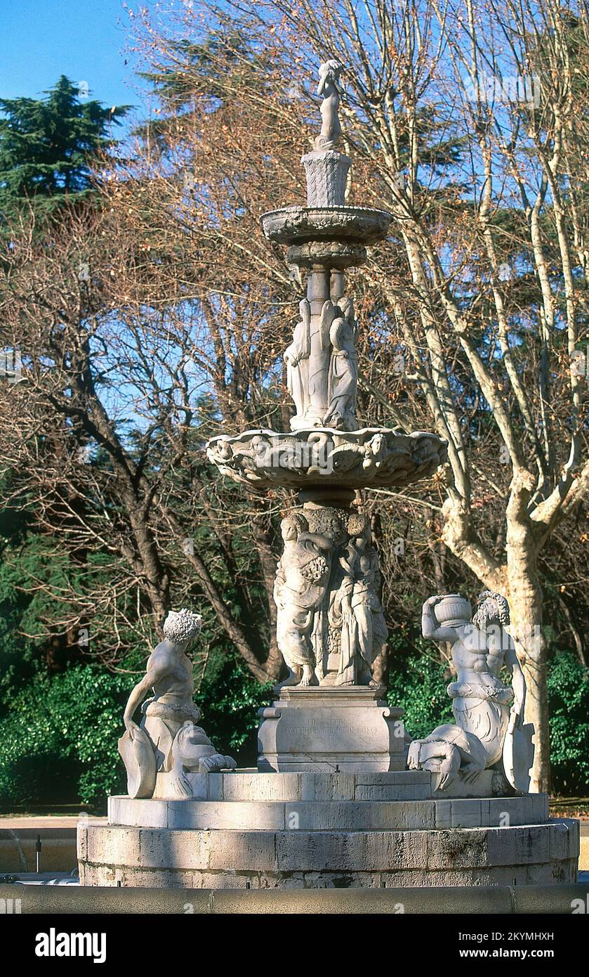 FUENTE DE LOS TRITONES - S XVII - FUENTE BARROCA SITUADA EN LOS ...