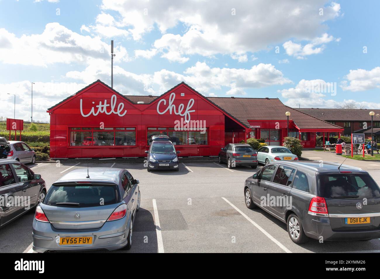 Travelodge & Little Chef, A1 Northbound, Markham Moor, Retford, DN22 ...