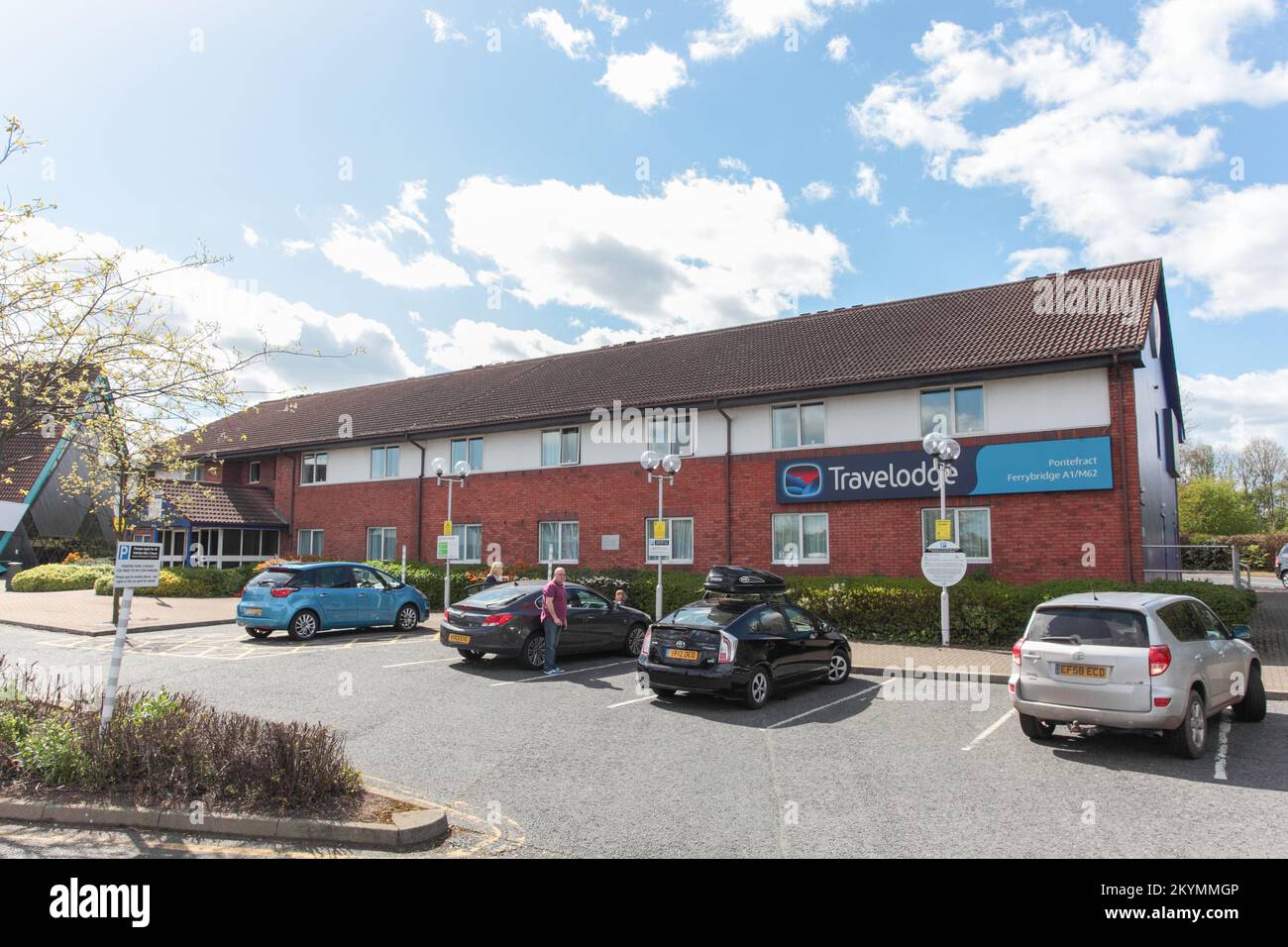 Pontefract sign hi-res stock photography and images - Alamy