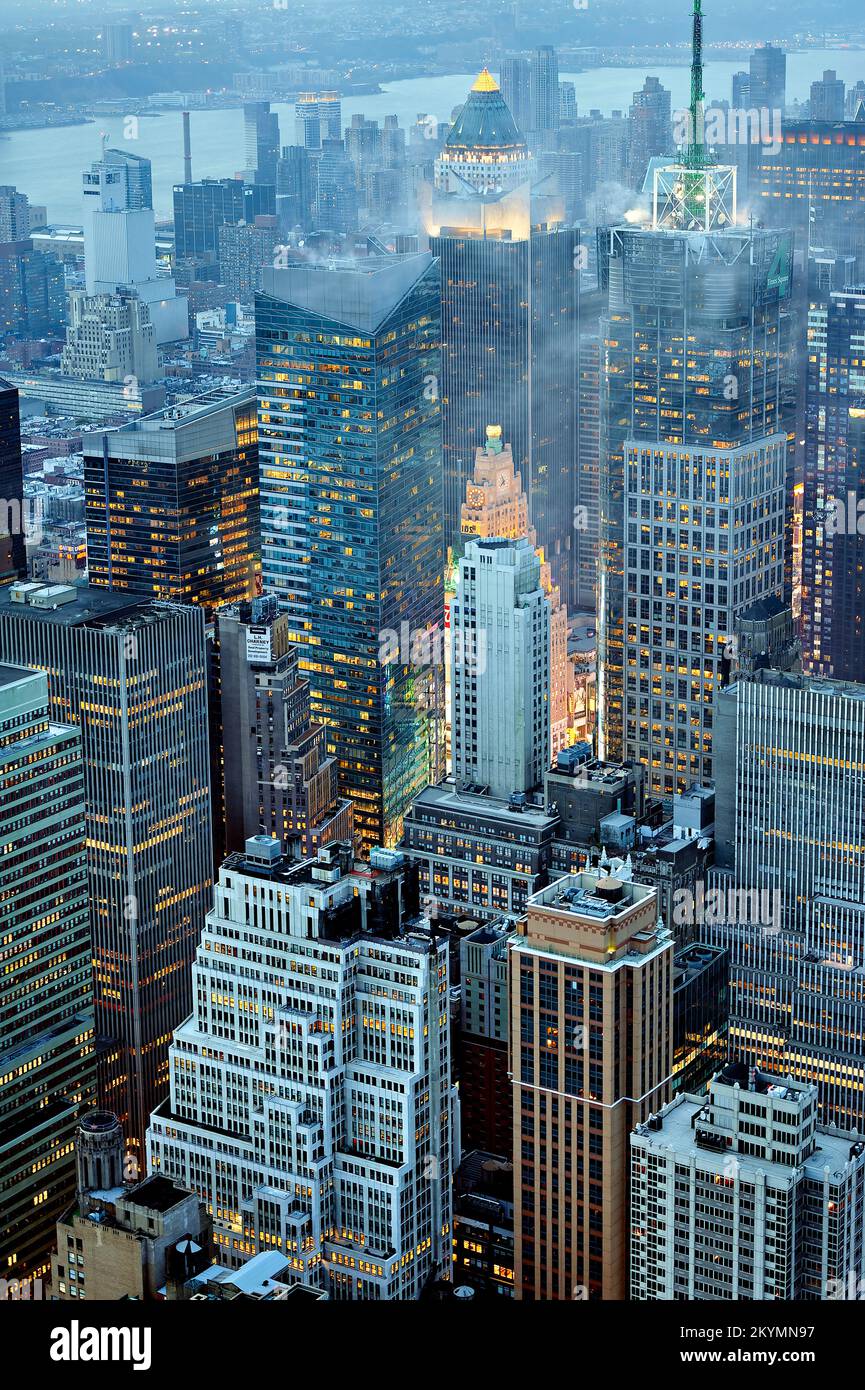 High line new york birds eye hi-res stock photography and images - Alamy