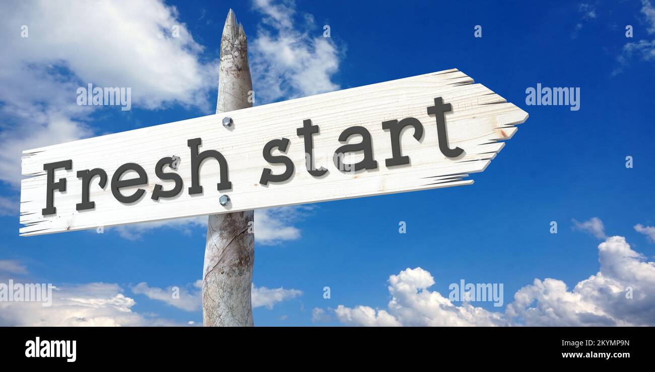 Fresh start - wooden signpost with one arrow Stock Photo - Alamy