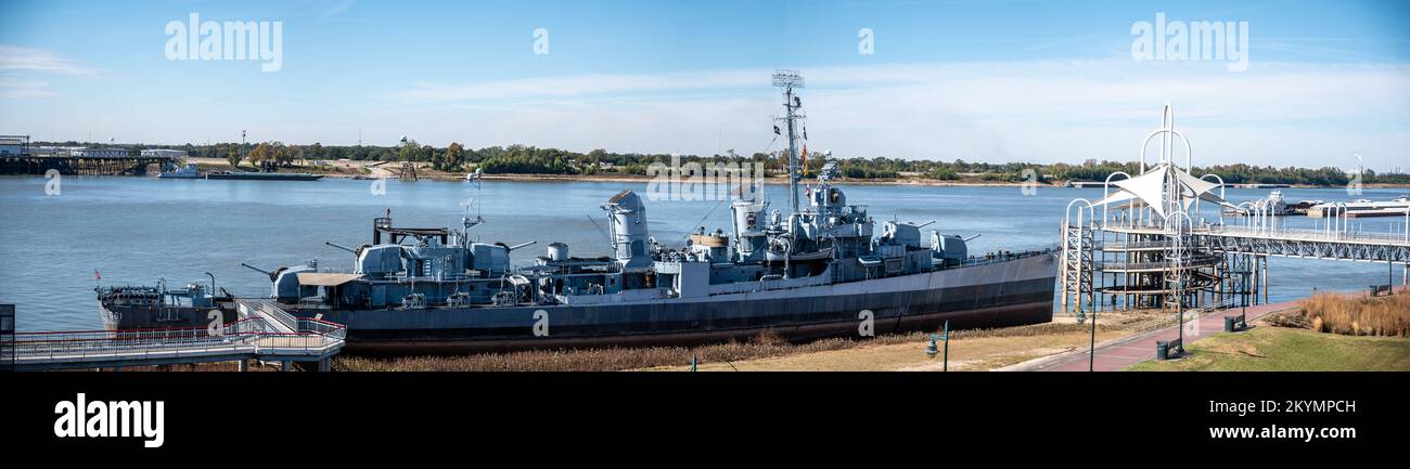 Baton Rouge, Louisiana, USA - 11.2022 - USS Kidd DD-661 Veterans ...