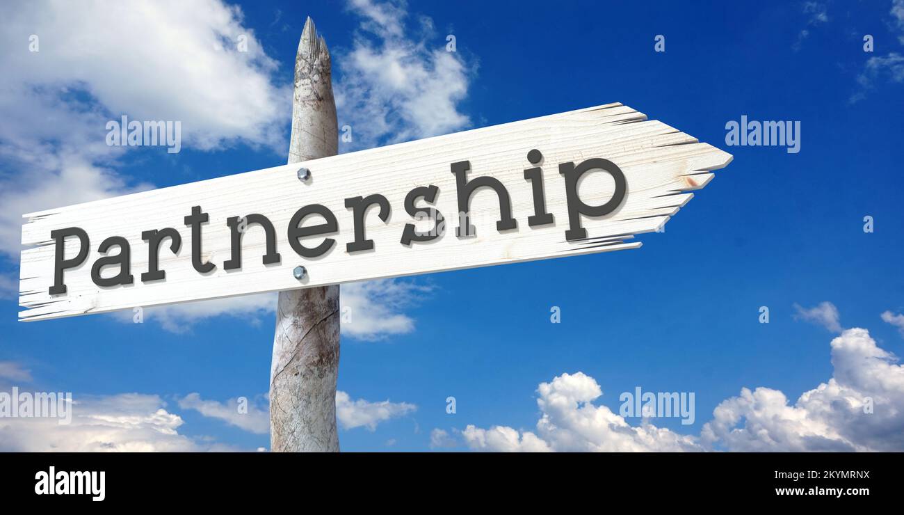 Partnership - wooden signpost with one arrow Stock Photo - Alamy