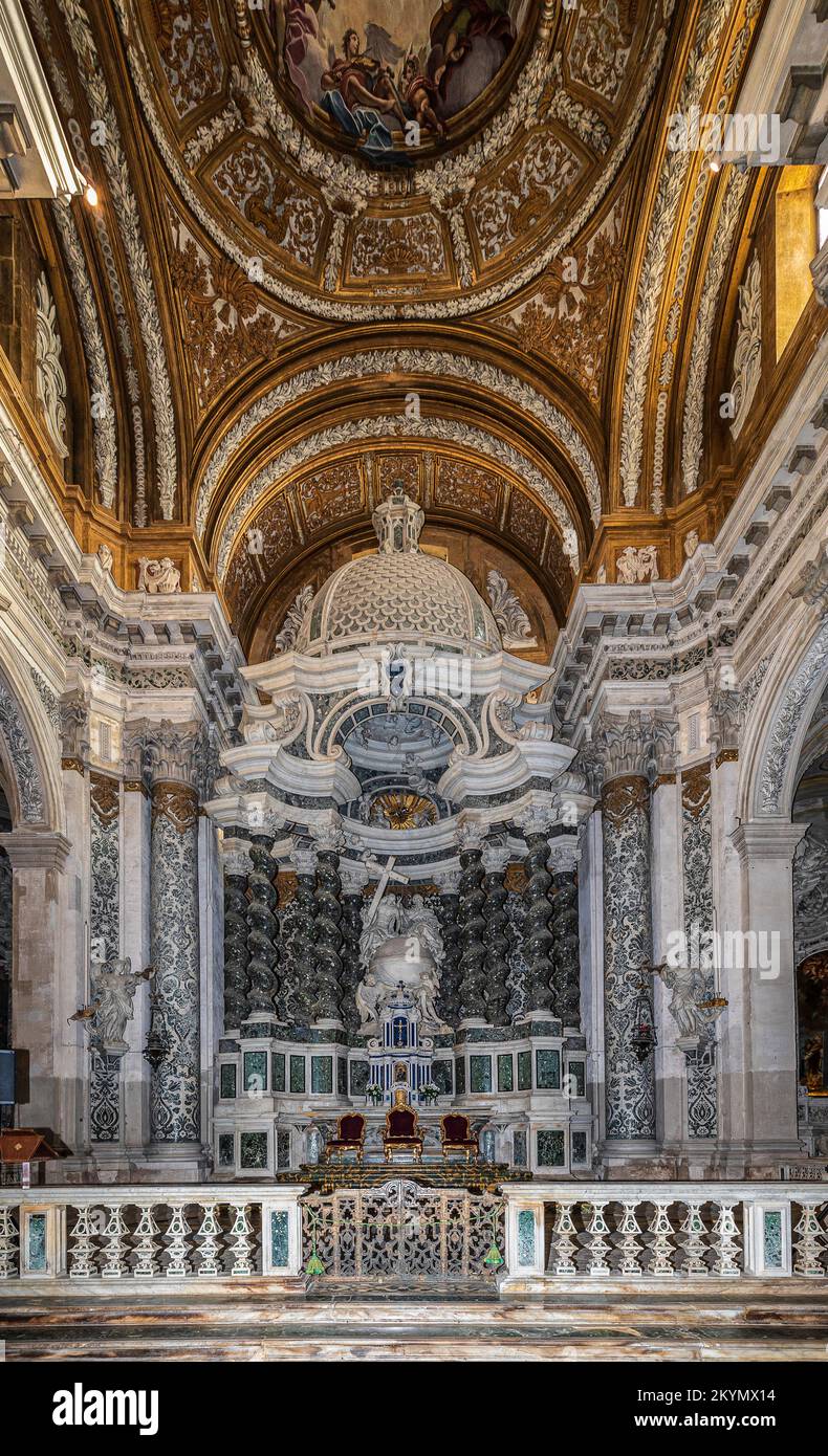 Interior of chiesa dei gesuiti venice hi-res stock photography and ...