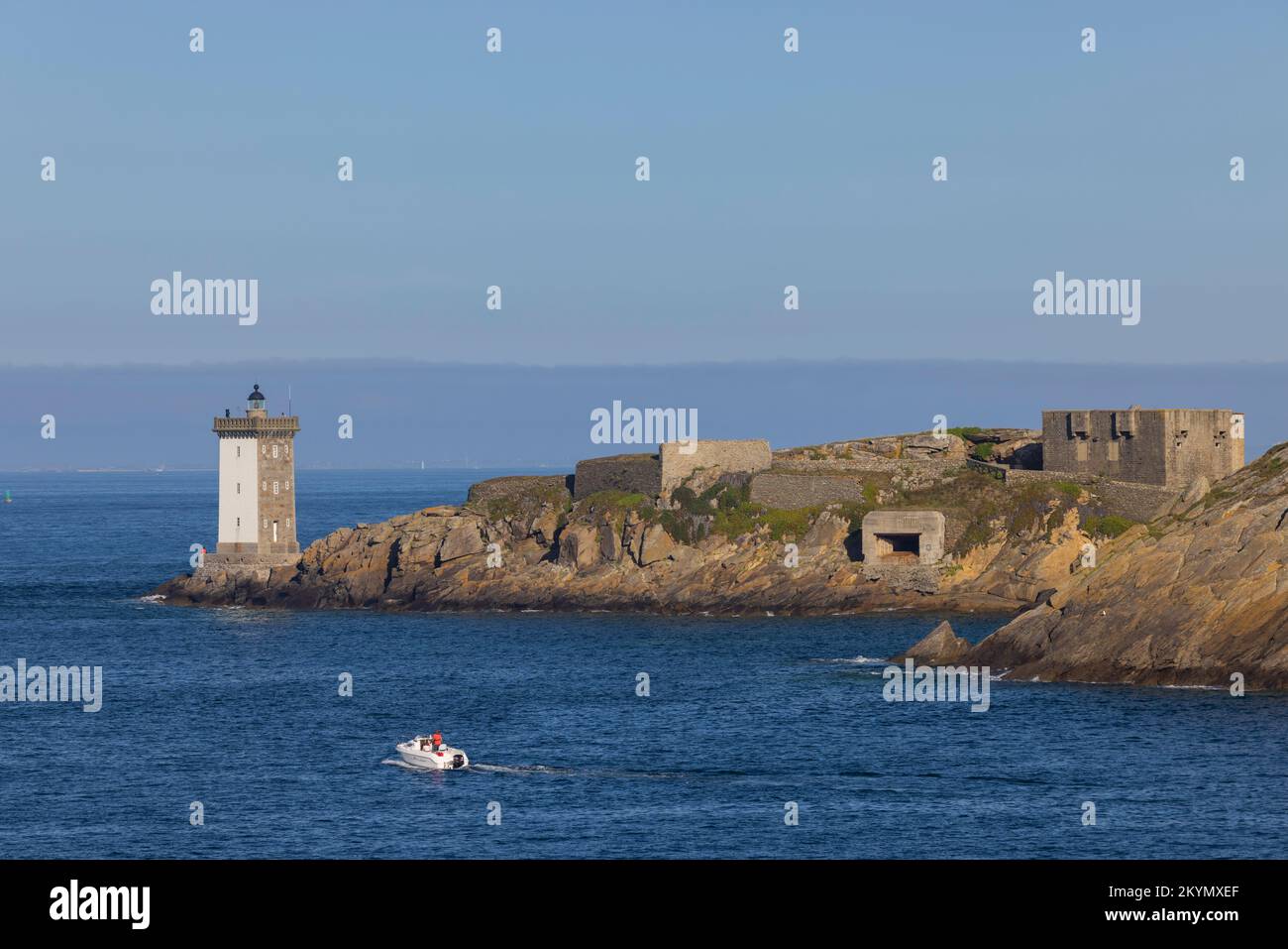 Le Conquet with Phare de Kermorvan, Brittany, France Stock Photo - Alamy