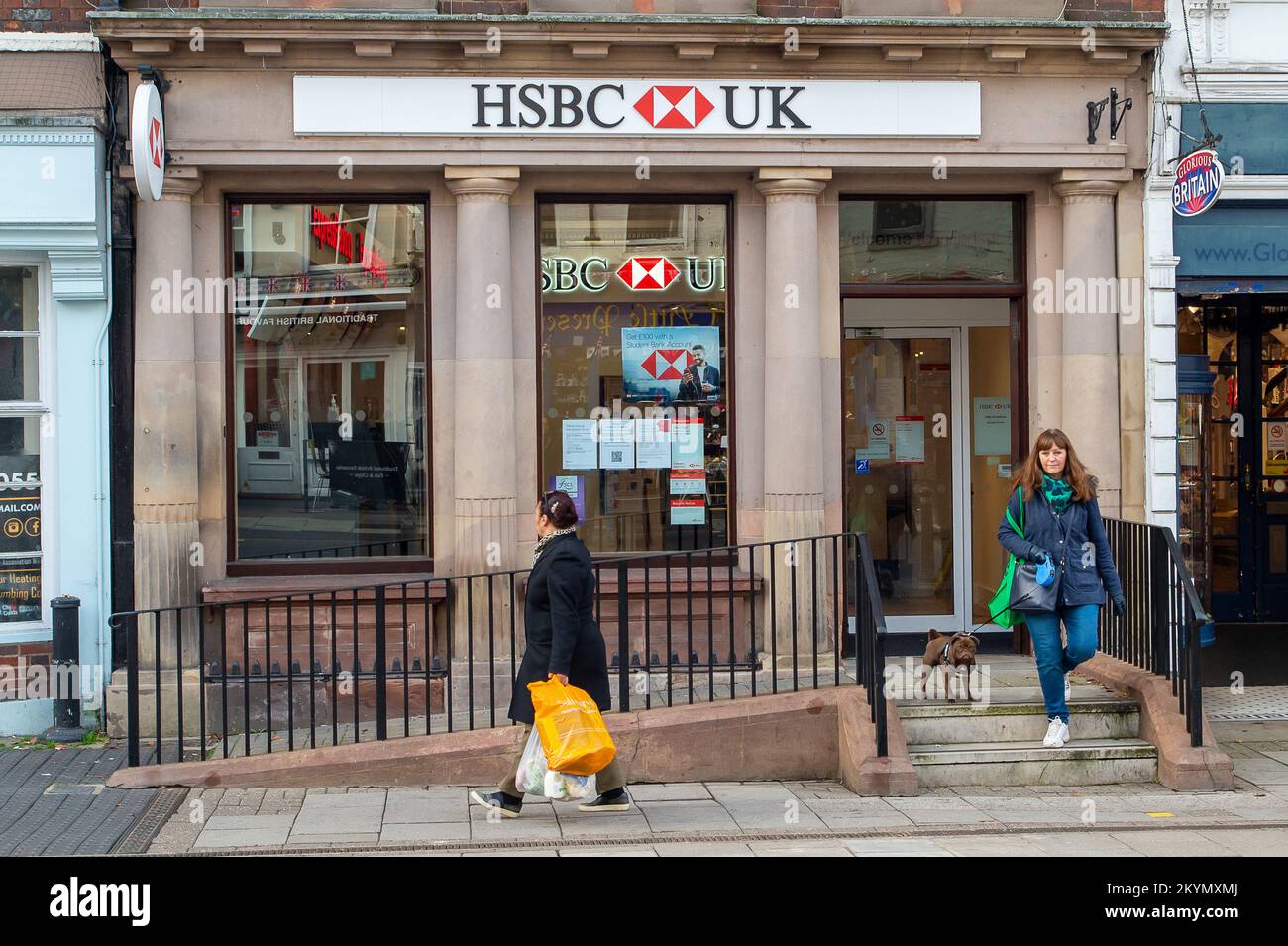 Windsor, Berkshire, UK. 1st December, 2022. The Windsor branch of HSBC which is one of the ...