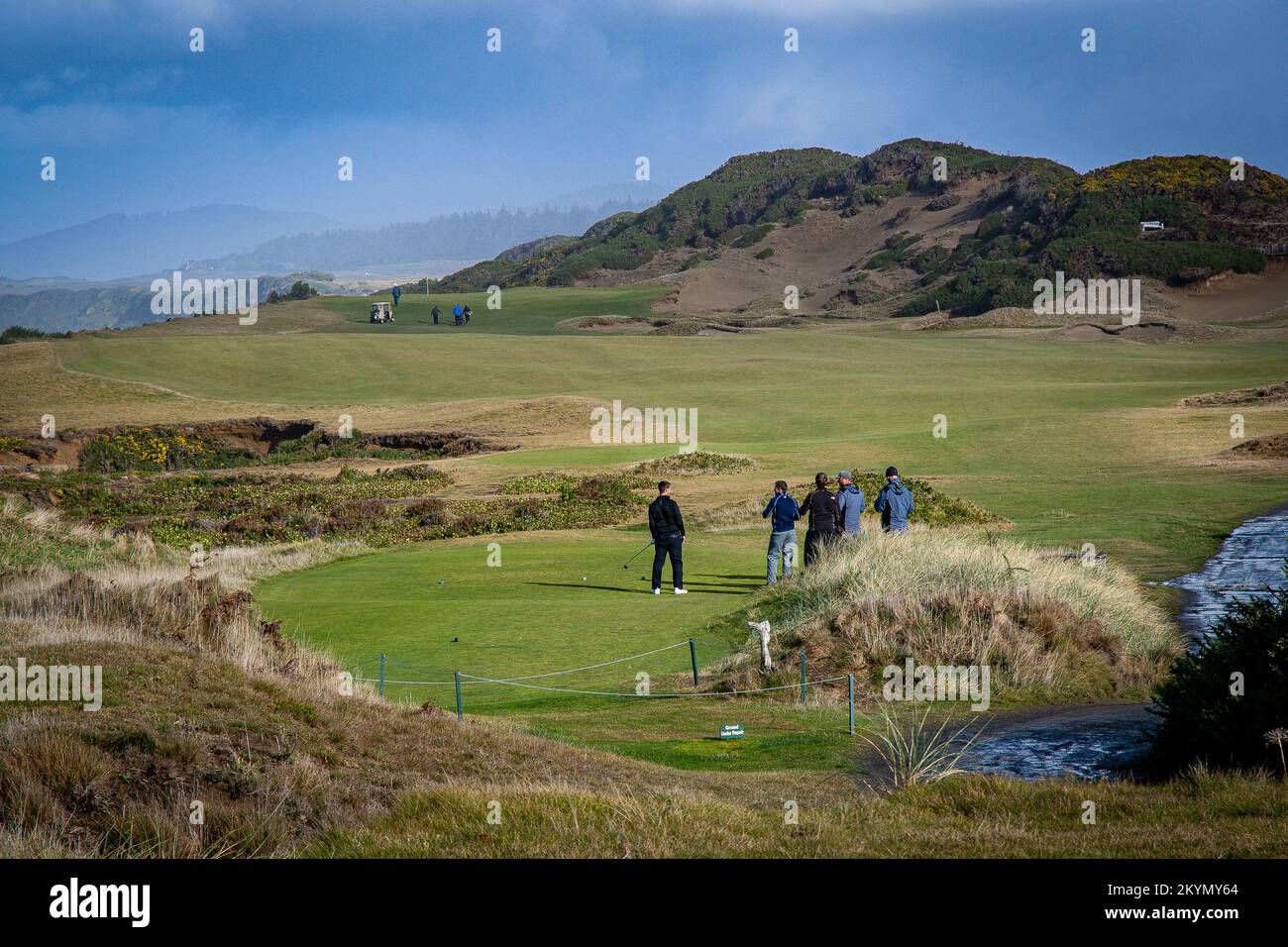 Bandon Dunes Golf Resort in Southern Oregon Stock Photo - Alamy