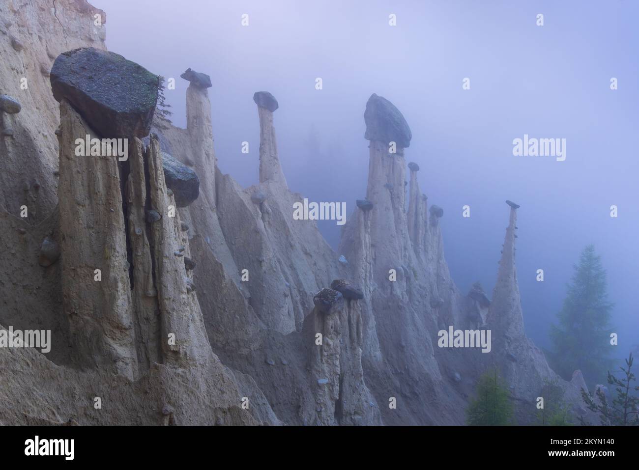 Earth pyramids of Platten (Erdpyramiden - Piramidi di Plata) near ...