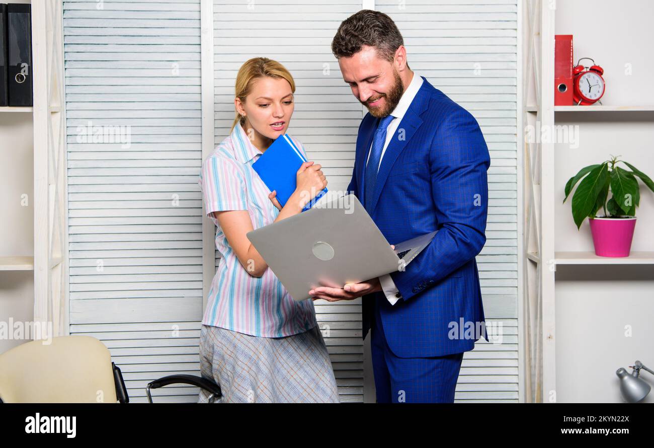 Opinion partner hi-res stock photography and images - Alamy