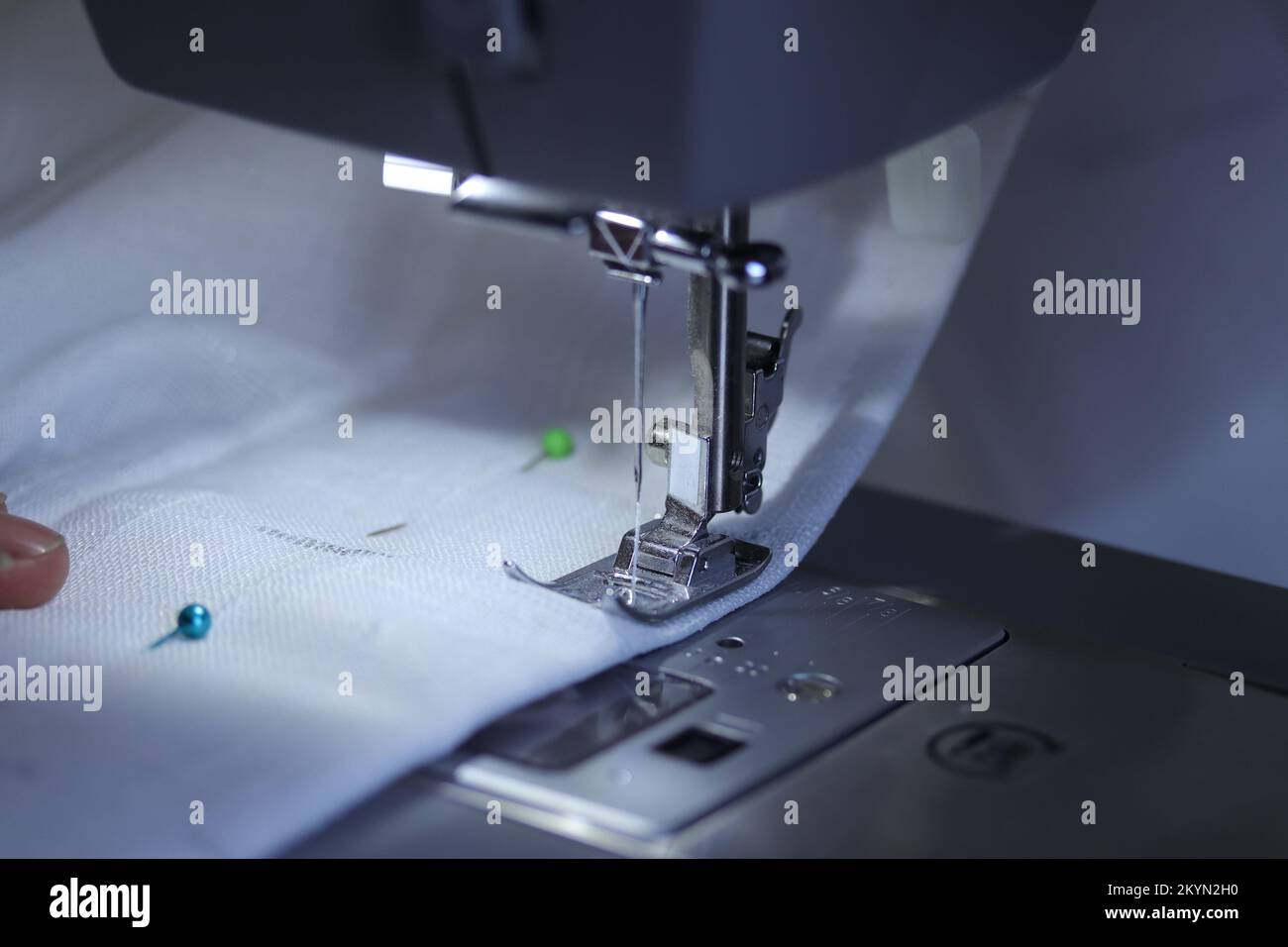 Textile manufacturing equipment hi-res stock photography and images - Alamy