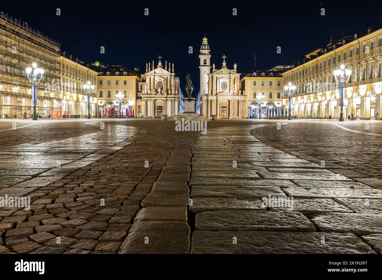 Torino, Italia, Piazza San Carlo di Notte Stock Photo - Alamy