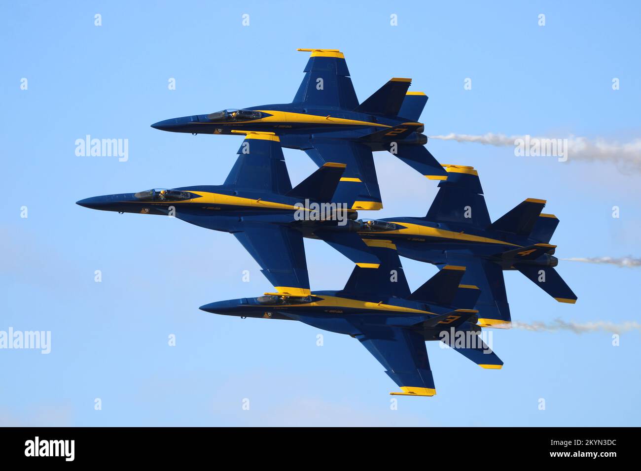 Blue angels formation hi-res stock photography and images - Alamy