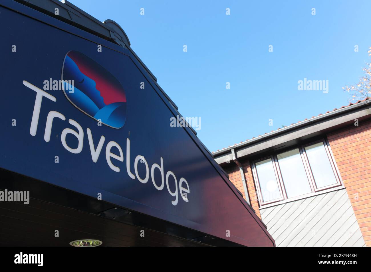 Travelodge Wirral Eastham Stock Photo - Alamy