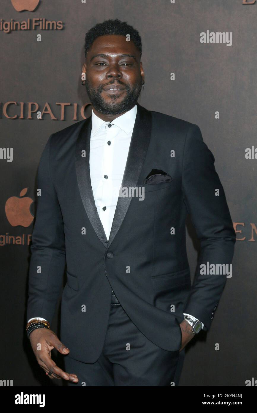 LOS ANGELES - NOV 30: Donald Paul at the Emancipation Premiere at ...