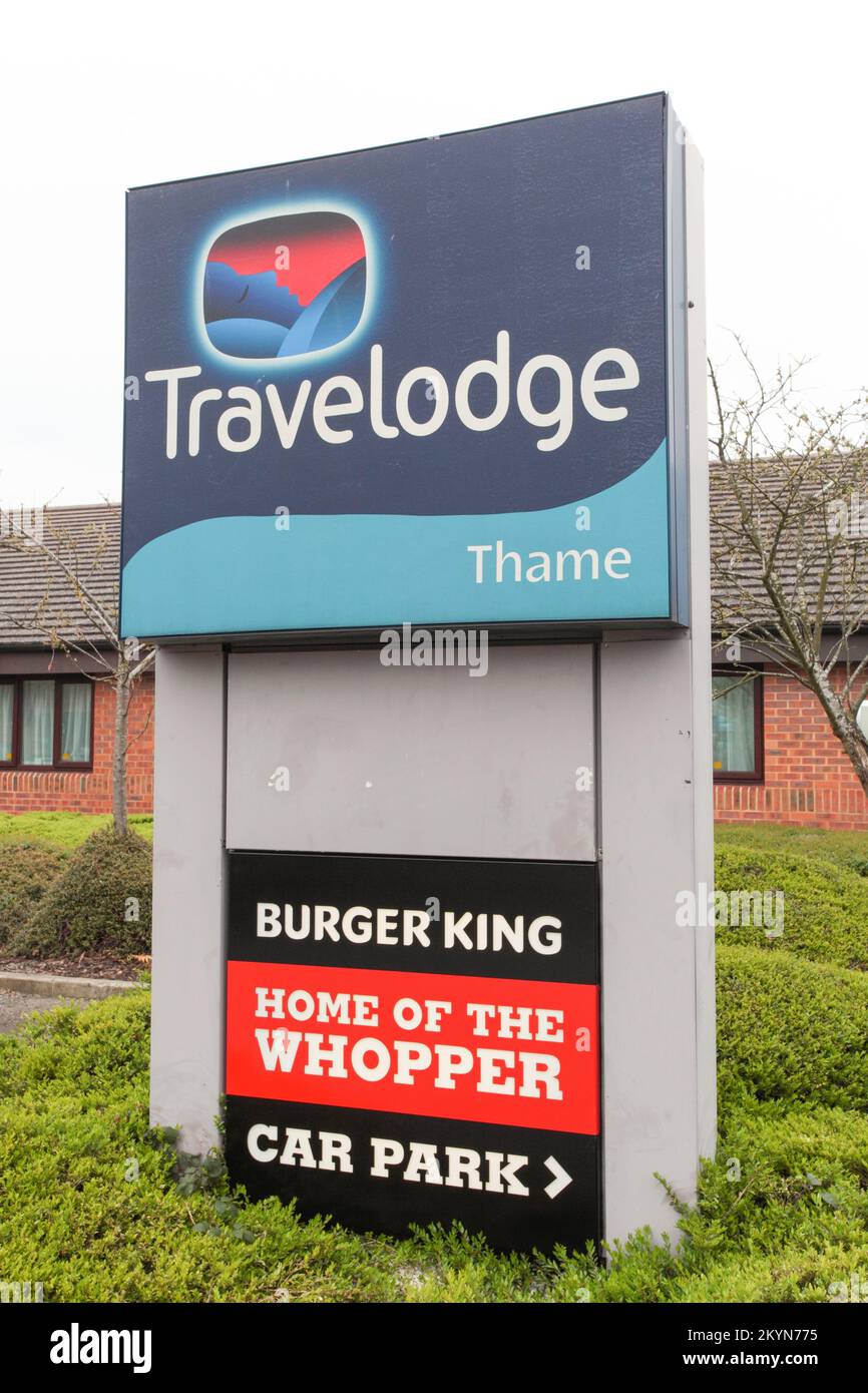 Travelodge Thame, A418 Long Crendon Road, Thame, OX9 3SB Stock Photo ...