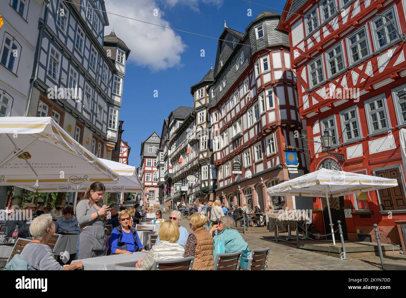 Fachwerkhäuser, Straßencafe, Markt, Oberstadt, Altstadt, Marburg ...