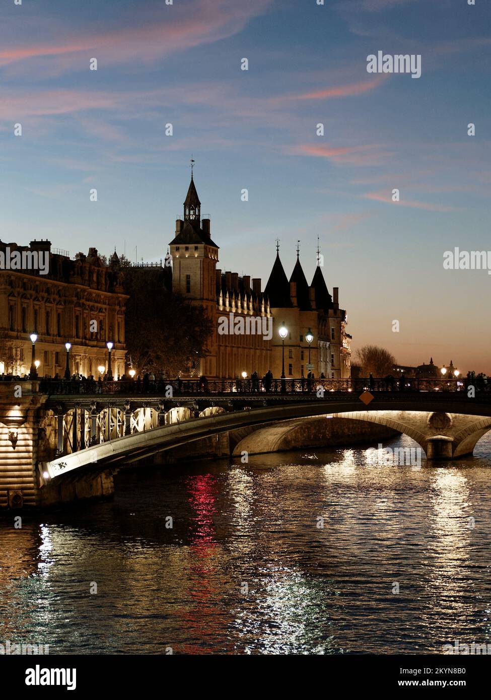 Pont d'Arcole Bridge, and Sainte-Chapelle, River Seine Nightime, Paris ...