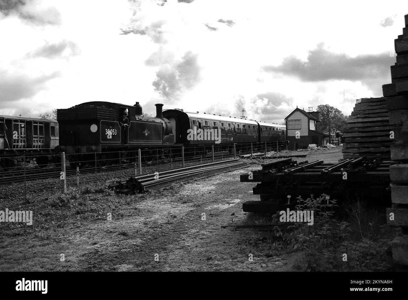 "30053" departing Northiam with a west-bound train Stock Photo - Alamy
